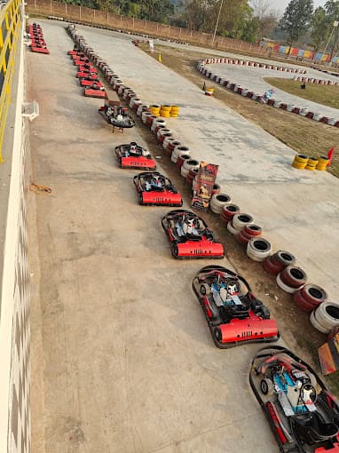 GO Karting in Lahore: A Guide to Best GO Kart Tracks in Lahore ...
